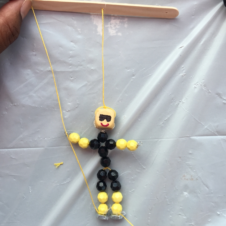 Bead Person Puppet – Workshops Essayer